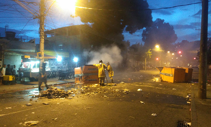 Operação do Bope no Morro do Dendê termina com mortos e protesto de ...